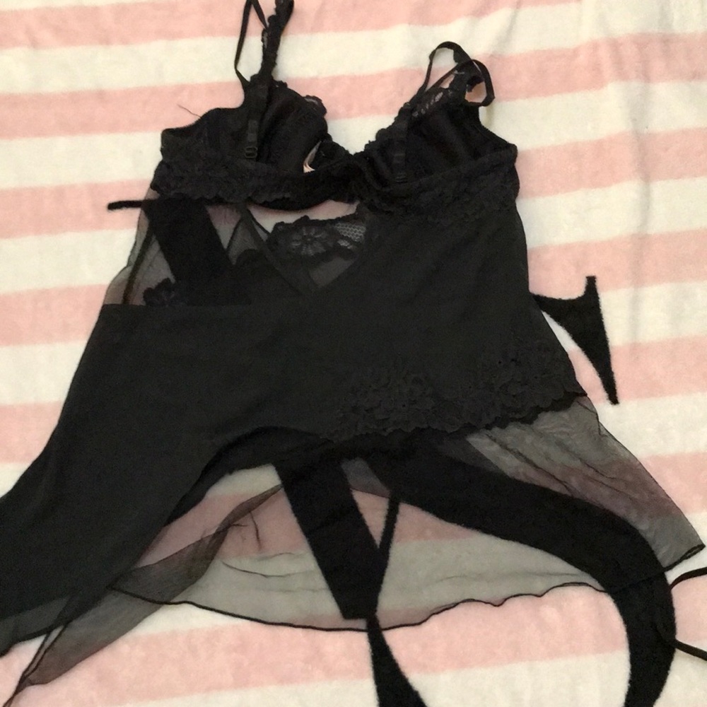 Victoria’s Secret Vintage Baby Doll Set - Gem